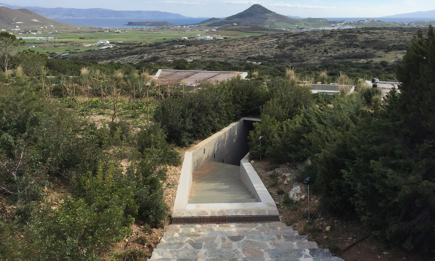 Snakes & Ladders – DECA architecture